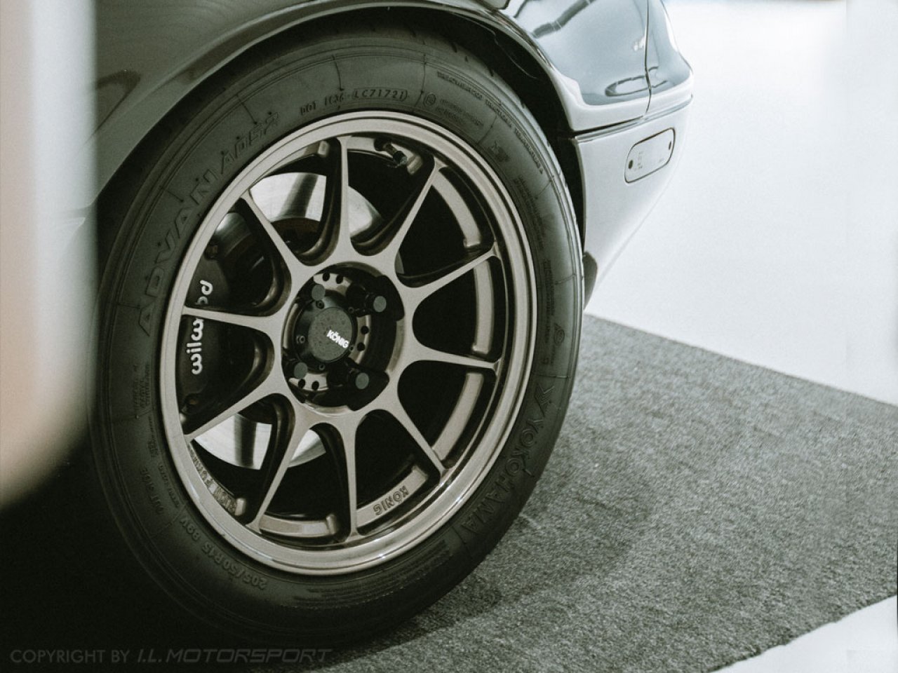 MX-5 König Wheels Hypergram Rim Set Metallic Carbon Look…