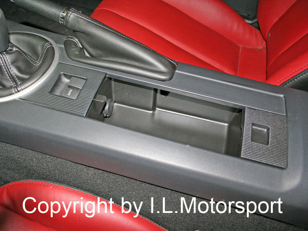 MX-5 Enlarged Center Console with USB Quick Charge from I.L. Motorsport ...