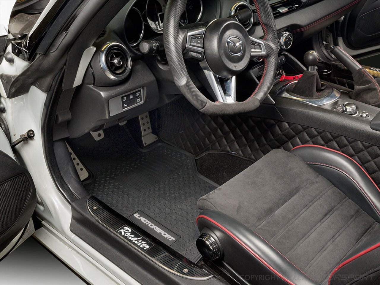 MX-5 Roadster Allweather Floormat Set black MK4 LHD