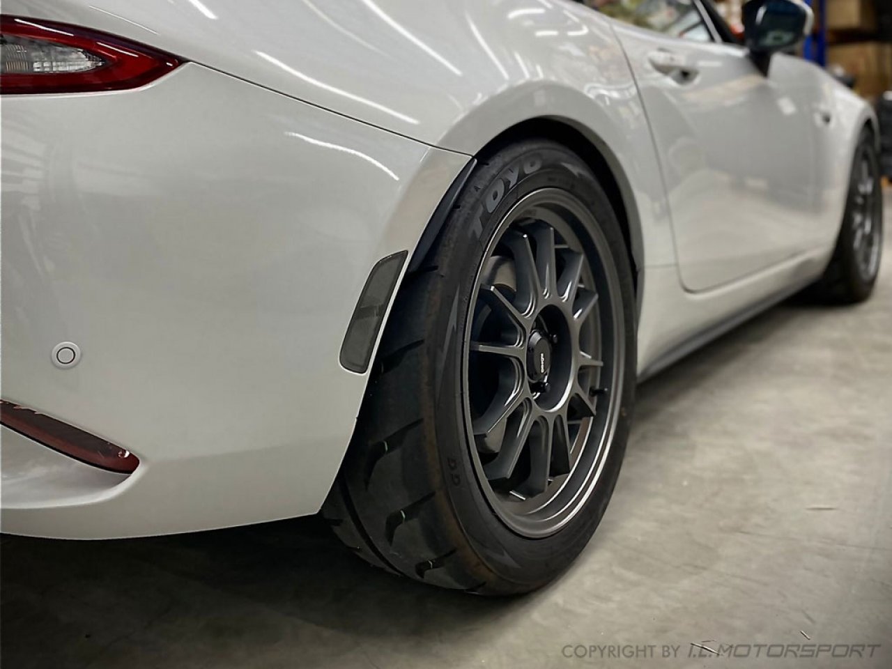 MX-5 König Hypergram Rim Set Metallic Carbon Look 8.0JX17…